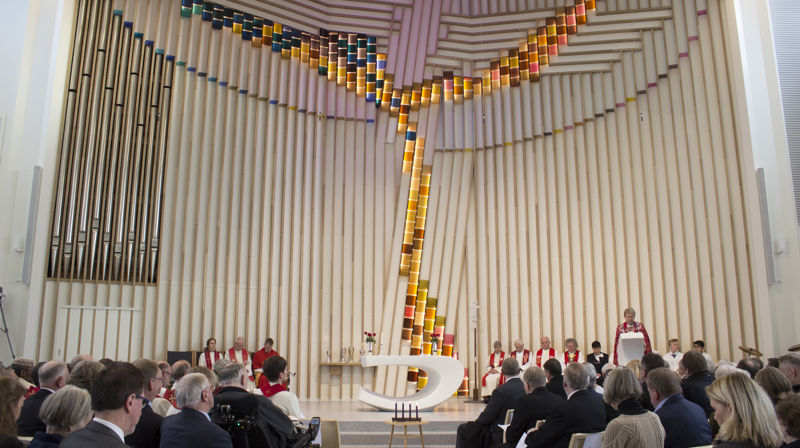Hønefoss kirke vigslet - Tunsberg bispedømme